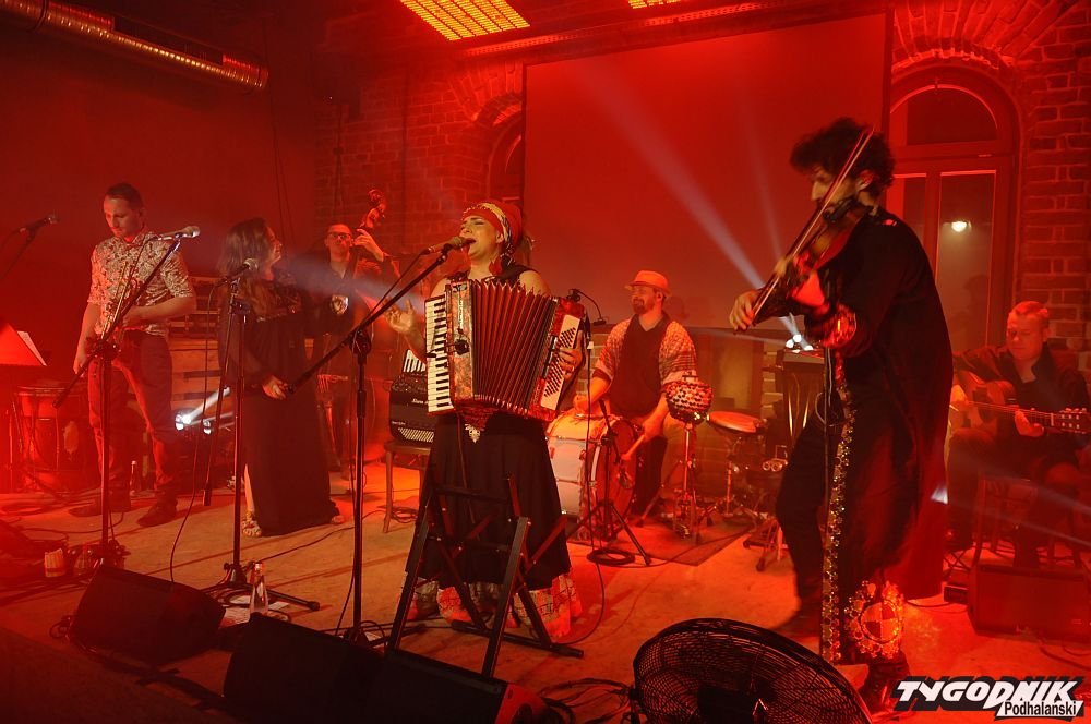 [24tp.pl] Dikanda zagra koncert w Zakopanem. Mamy dla Was bilety!