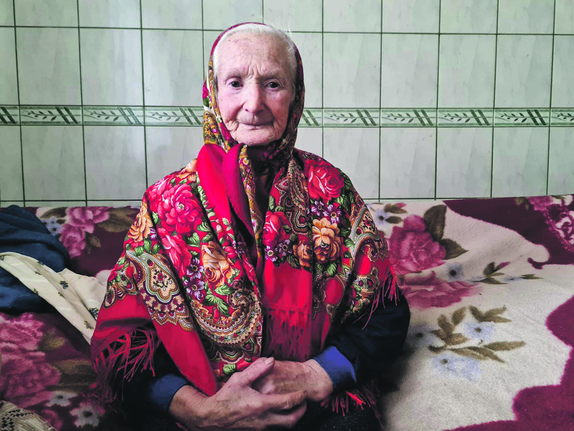 [24tp.pl] Doświadczona przez życie pątniczka z Łapszanki mimo 83 lat ...