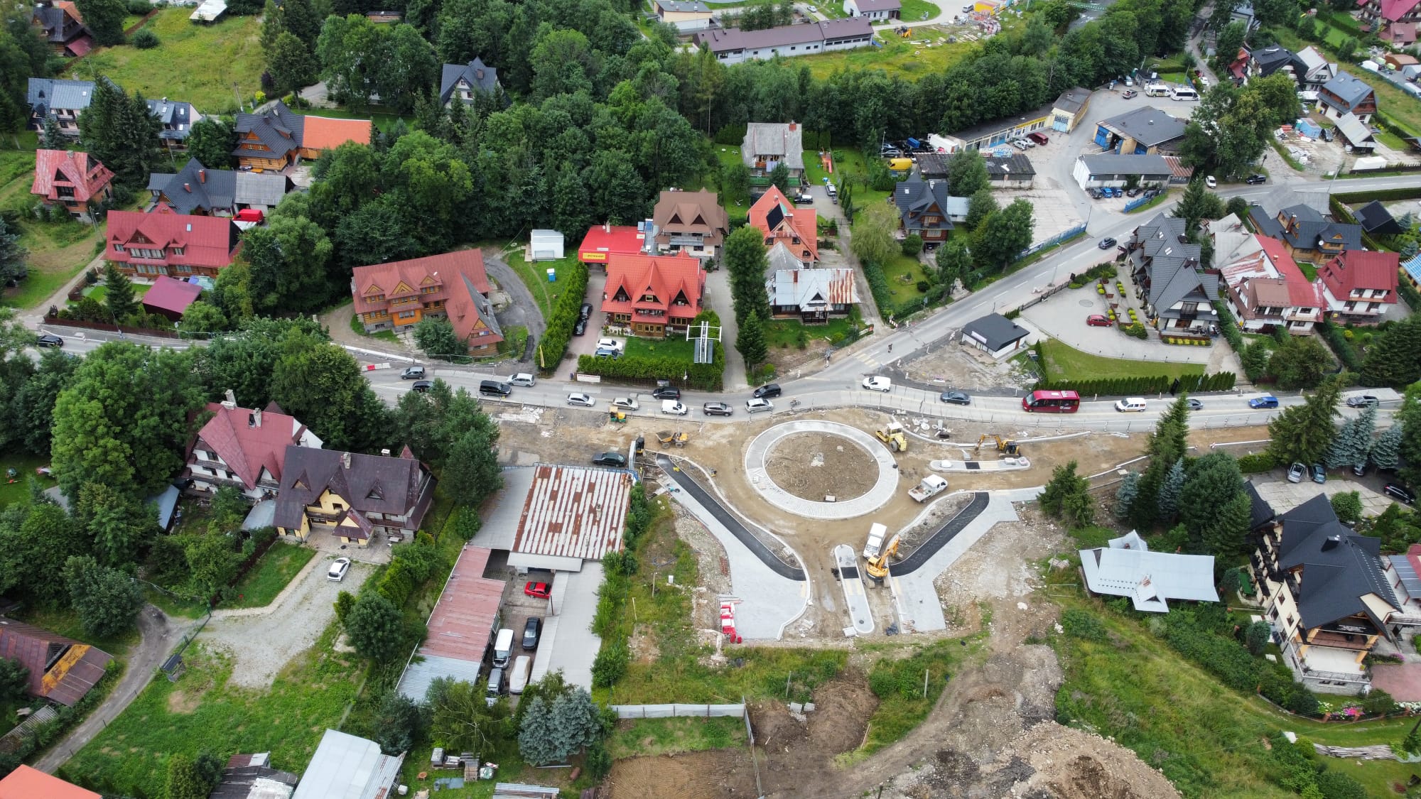 [24tp.pl] Kończy się budowa nowego ronda w Zakopanem (Wideo)