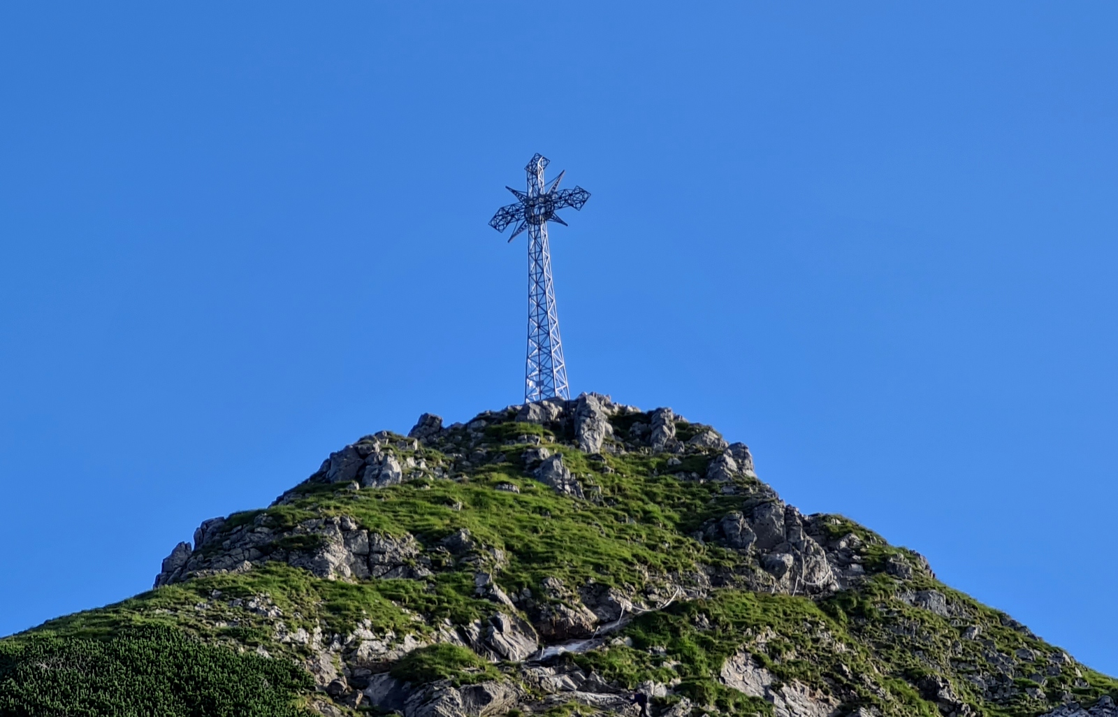 [24tp.pl] Dziś mijają 4 lata od tragicznej burzy na Giewoncie (WIDEO)