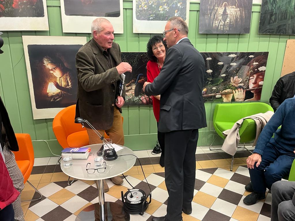 [24tp.pl] Szlifierz krzywych luster